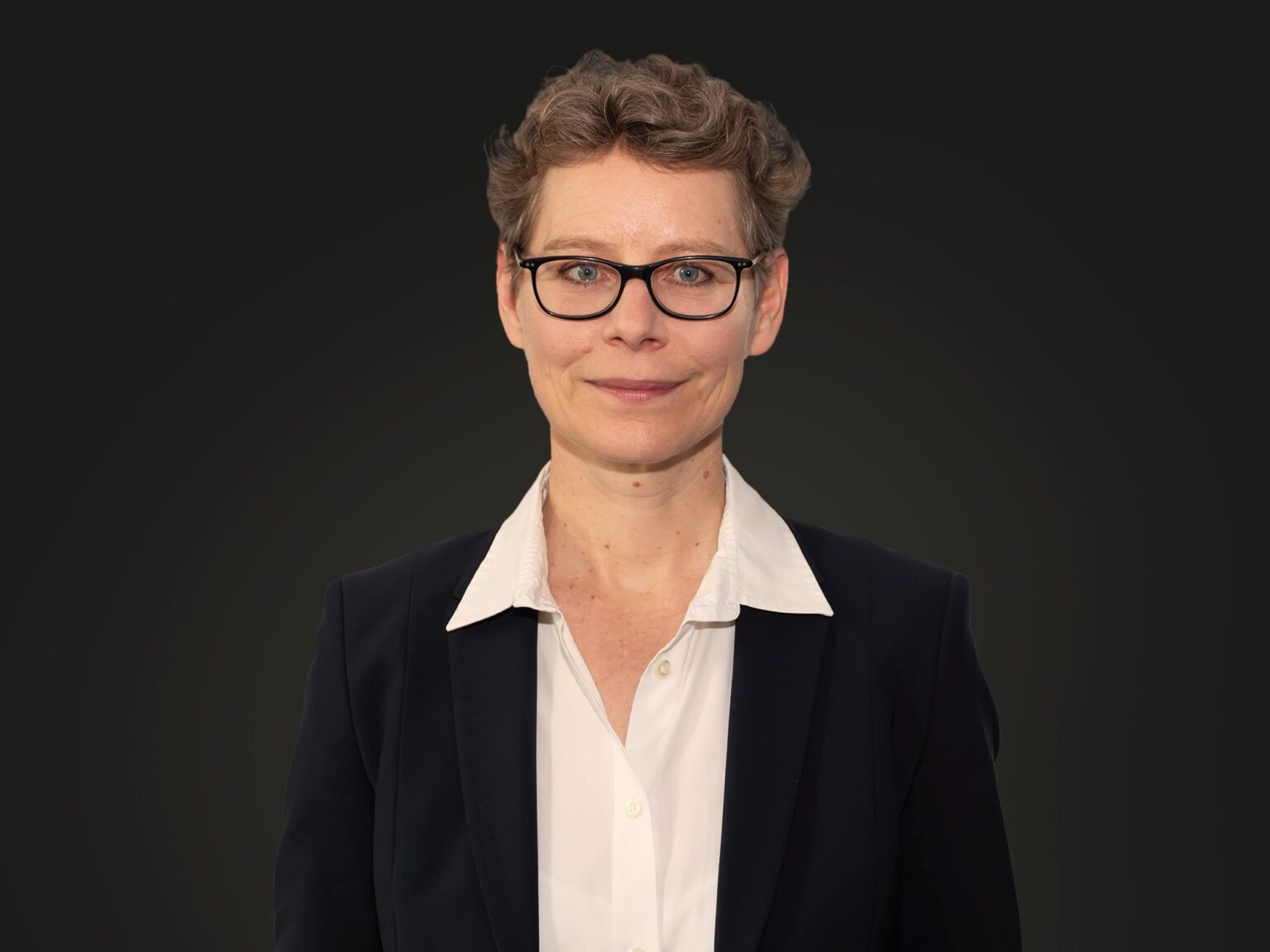 Dr. Jenny Dvorak - REMA TIP TOP